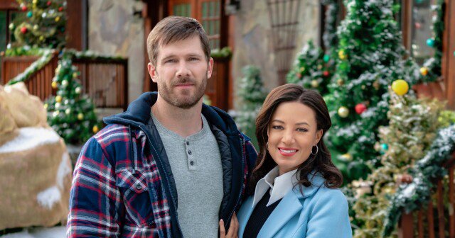 Hallmark Holidays: With 41 Movie Premieres, It's Once Again Looking a ...
