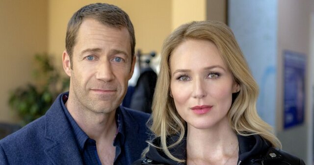 Maytag Man Colin Ferguson on his New Hallmark "Fixer Upper Mystery ...