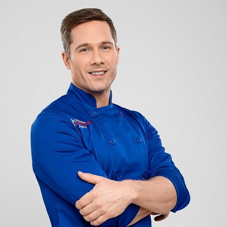 Michael Rady on Playing a Superdad in Hallmark's "Love to the Rescue ...