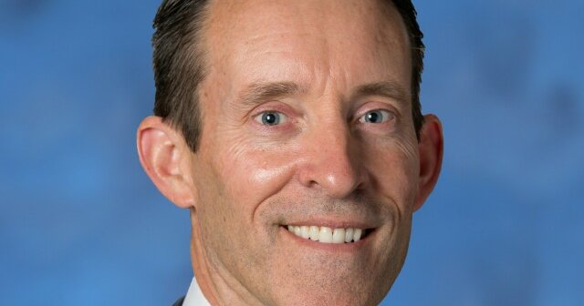 Kia's Michael Sprague on Challenging Consumers to Raise Awareness ...