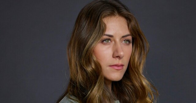 Perry Mattfeld Bids Farewell to the Role of a Lifetime on The CW's "In ...