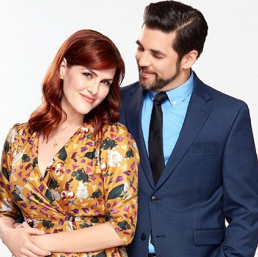 Sara Rue on Her Return to Hallmark Channel with "True Love Blooms ...