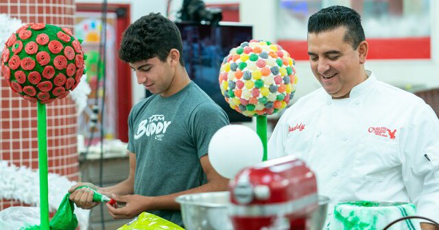 "Cake Boss" Buddy Valastro Sweetens up the Holidays on Food Network ...
