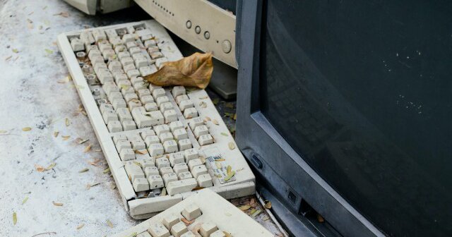 HISTORY's Moment in Media: The '90s Were All About Netscape | MediaVillage